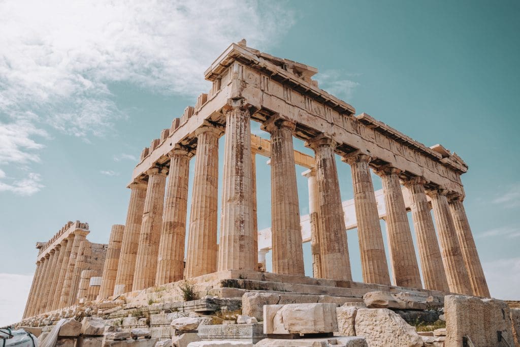 24 Hours in Athens - An Itinerary of where to stay, eat and what to see