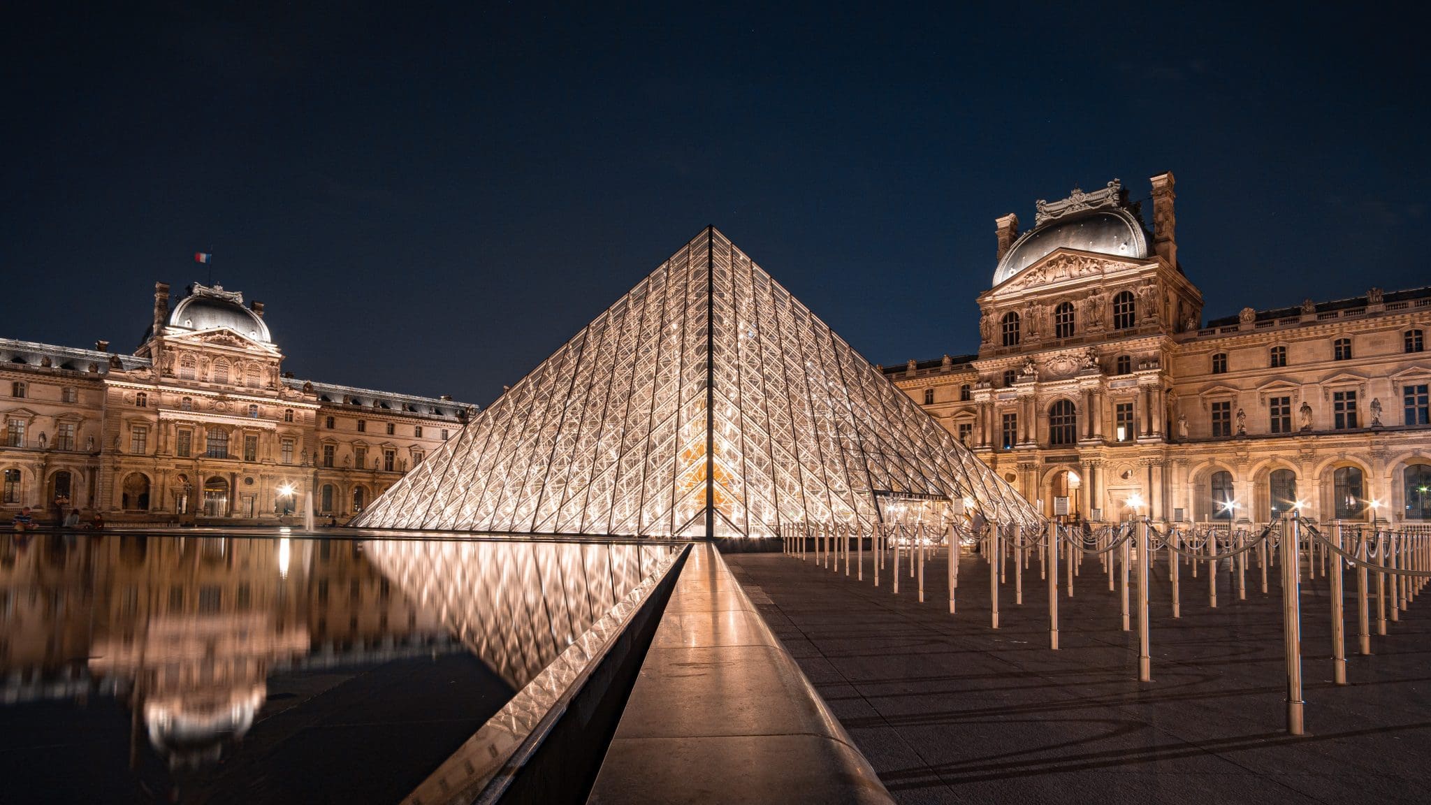 What to see at the Louvre in 2 Hours - Travels With Missy