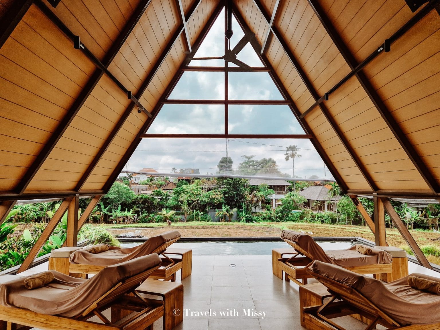 The Canggu Guide: Things to do in Canggu Bali - Travels With Missy