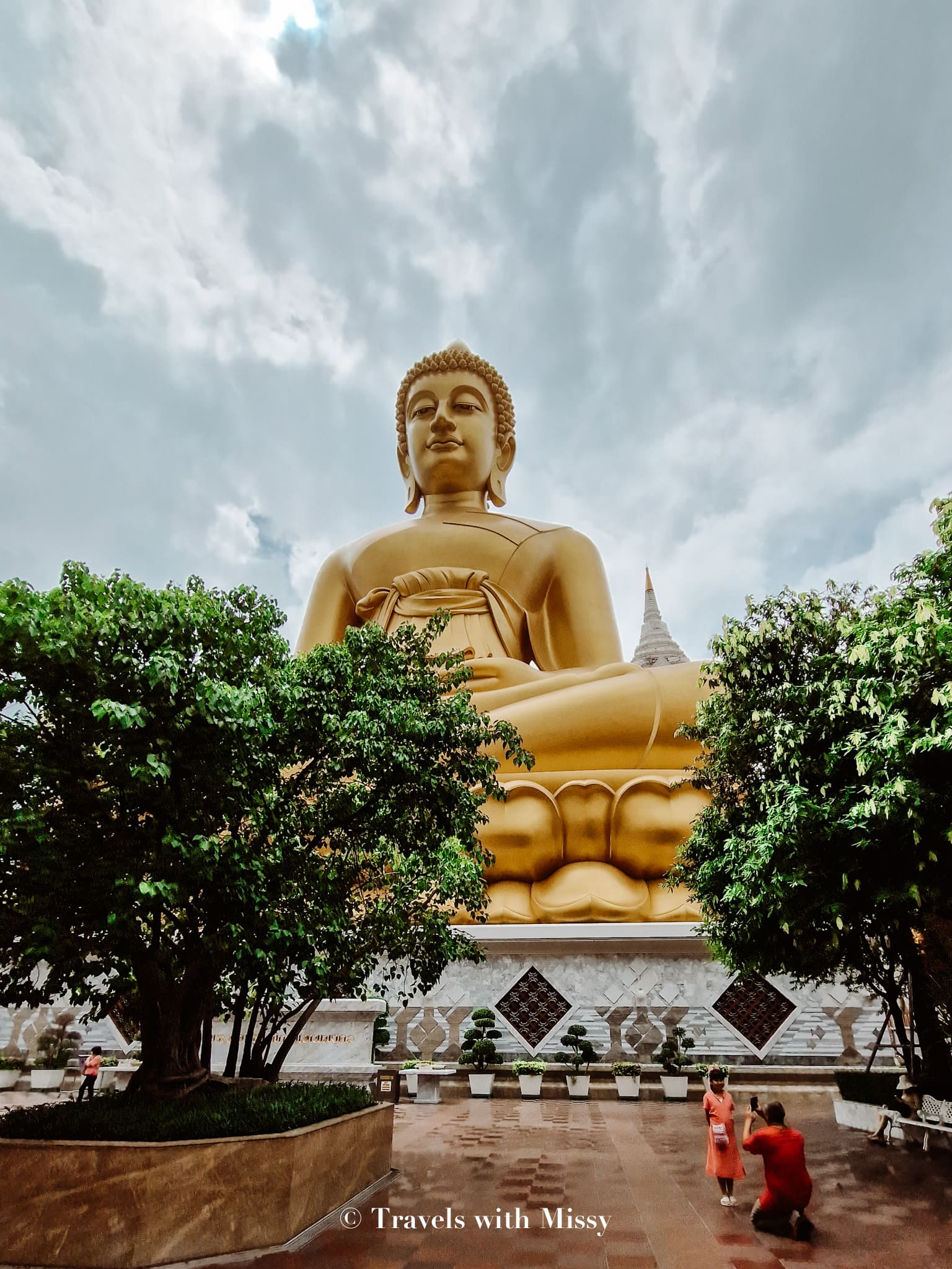 A Guide to Big Buddha Bangkok (Wat Paknam) in 2025 - Travels With Missy
